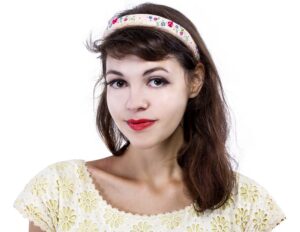 43 Iconic '60s Hairstyles That Will Always Be in Style