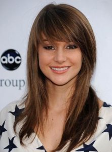 80 Most Flattering Side Swept Bangs to Copy in 2024 – Hairstyle Camp