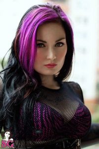 45 Outrageous Gothic Hairstyles - Go Insane With Style