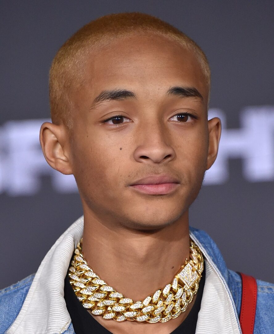 32 Handsome Actors With Buzz Cuts