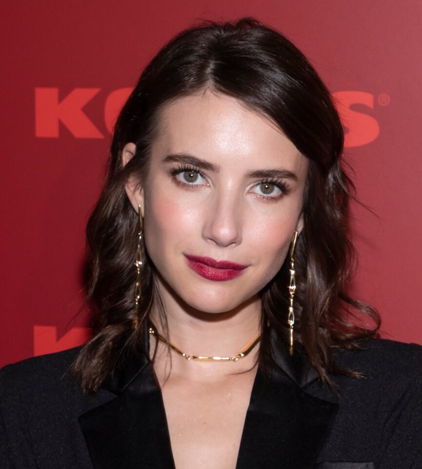 13 Chic Brunette Actresses in Their 30s