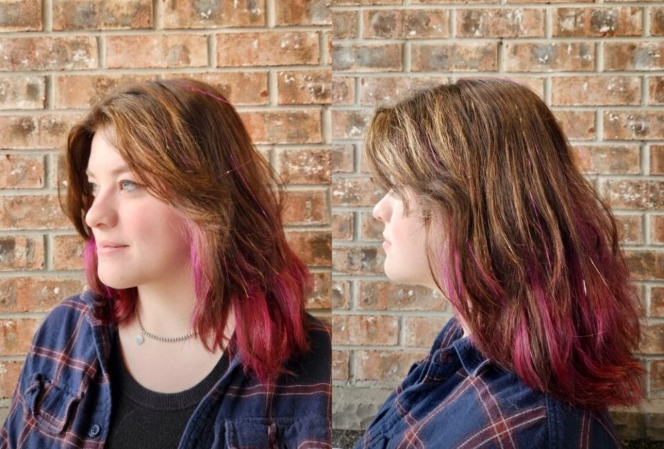 Hair Tinsel: What Is It and How to Put It In Perfectly