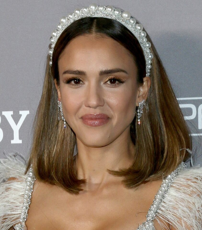 32 of Jessica Alba's Most Iconic Hairstyles