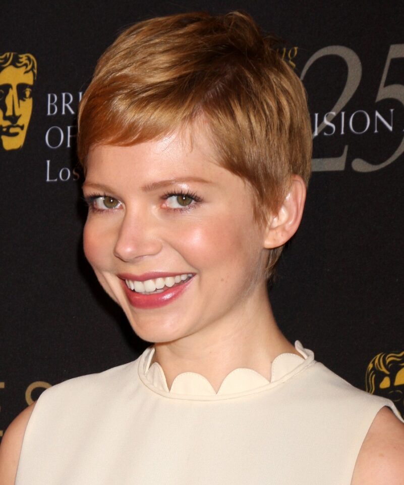 21 of Michelle Williams's Most Iconic Hairstyles