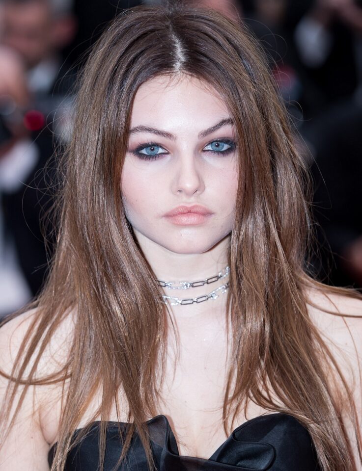 27 Famous Celebrities With Brown Hair & Blue Eyes