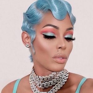 21 Dreamy Light Blue Hair Color Looks