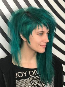 10 Examples of Bad Layered Haircuts