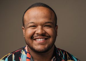 Buzz Cut For Round Face: Styling Guide With Examples