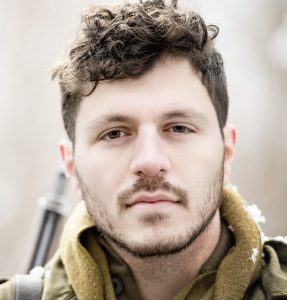 60 Clean and Masculine Military Haircuts for Men