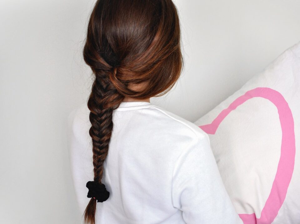 20 Sleep-In Hairstyles That Will Keep Hair Looking Good in the Morning