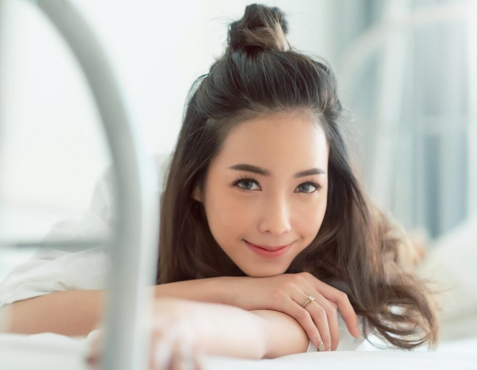 20 Sleep-In Hairstyles That Will Keep Hair Looking Good in the Morning