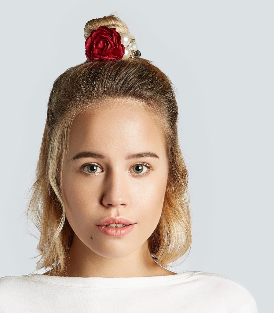 80 Modern Medium Hairstyles for Every Taste