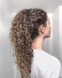 3B Hair Guide: How To Style and Care for 3B Hair