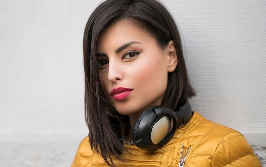 40 Trendiest Long Bob Haircuts with Layers and Bangs