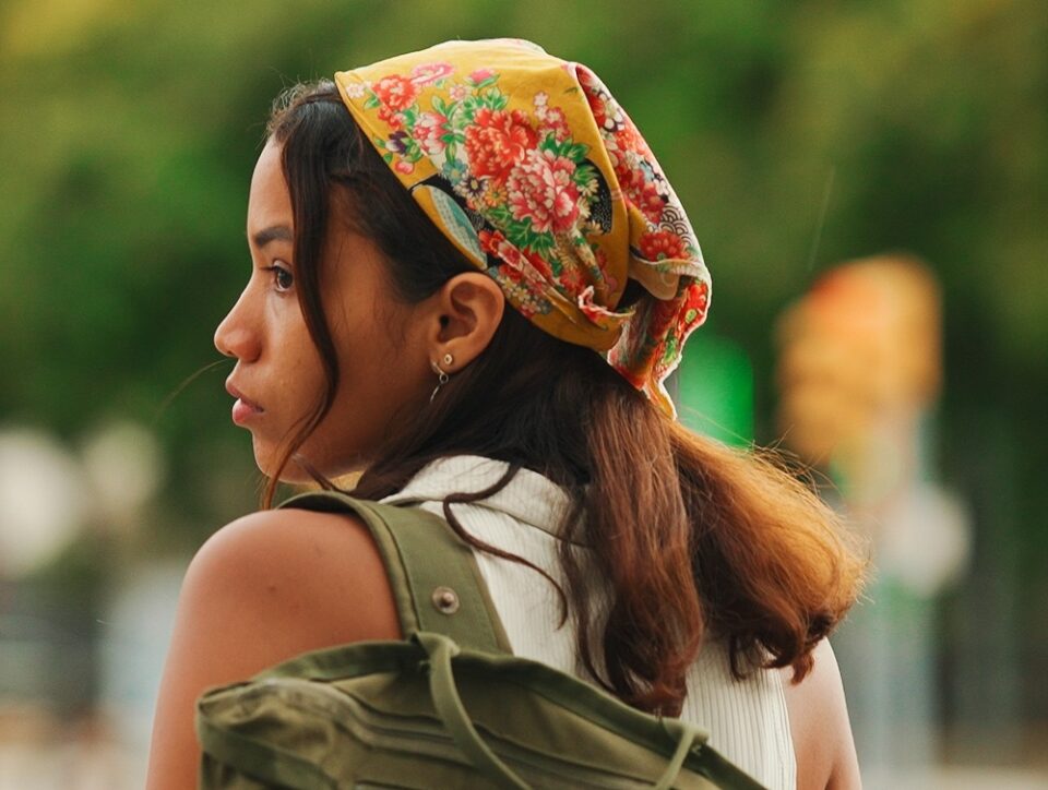 25 Trendy Ways to Style Your Hair with Scarves