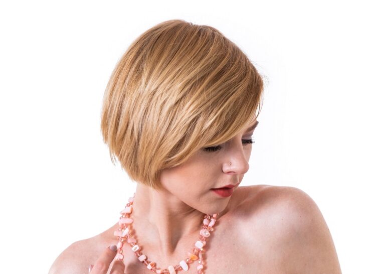 Razor Cut Bobs: 27 Textured Styles for Sharp Definition