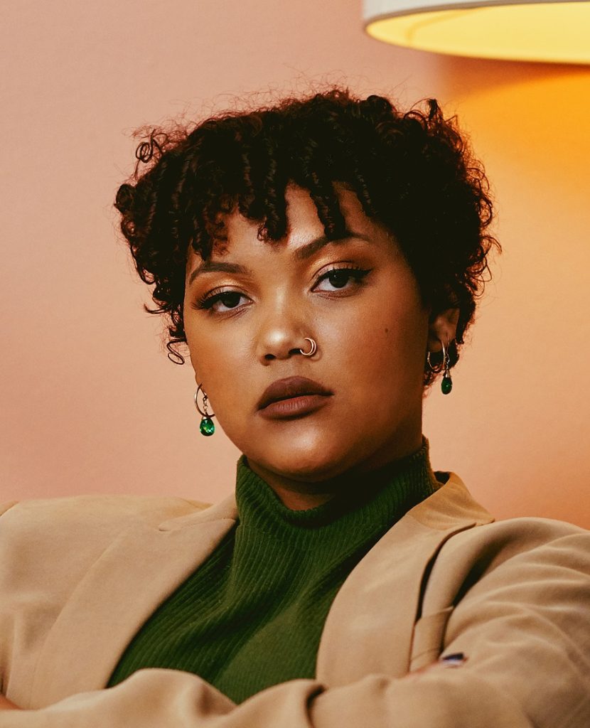41 Radiant Short Hairstyles for Heart Shaped Faces