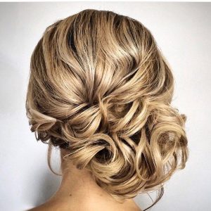 25 Creative Side Bun Hairstyles for Women