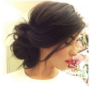 25 Creative Side Bun Hairstyles for Women